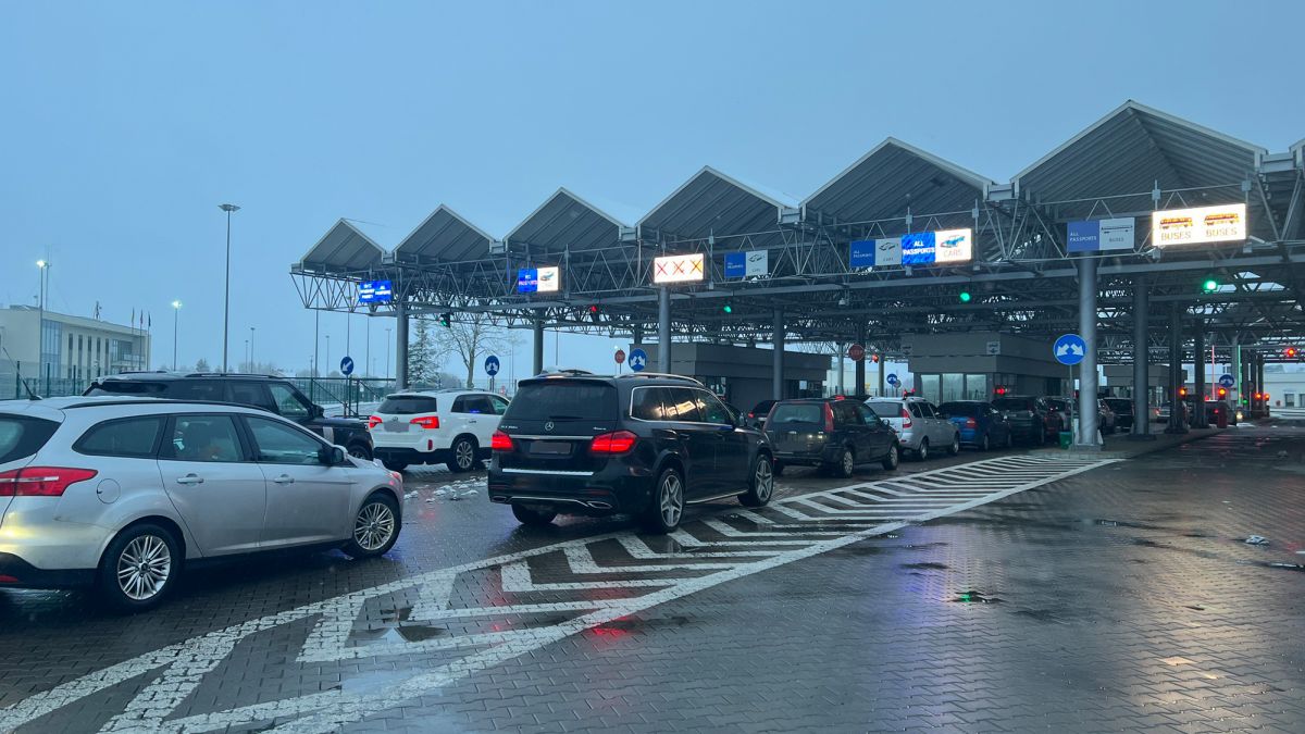 Нові правила перетину кордону для водіїв: що зміниться з 1 січня 2025 року. Новости Авто-UKR.NET.